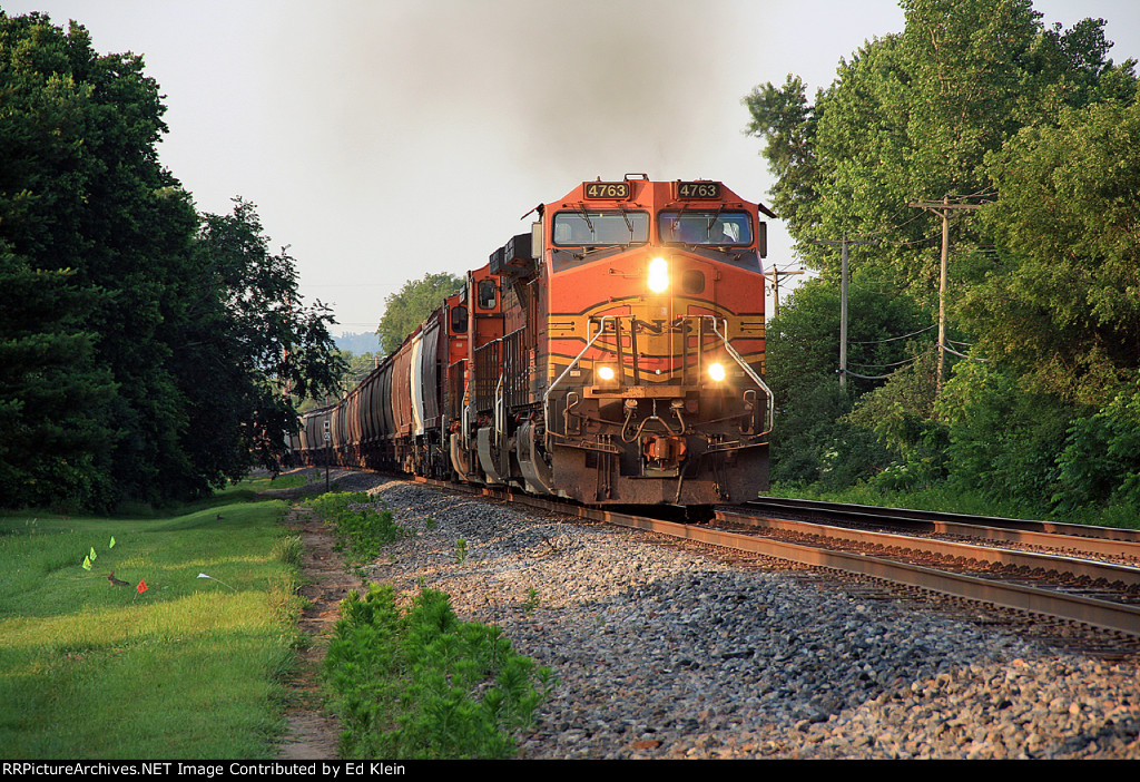BNSF 4763